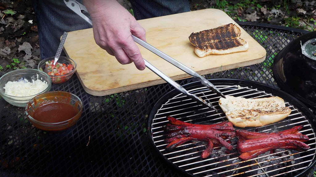 Firecracker Hot Dogs – BBQ Pit Boys